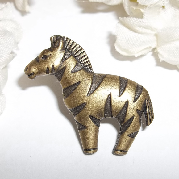 VINTAGE Signed JJ | Jewelry | Vintage Bronze Zebra Pin Small Little ...